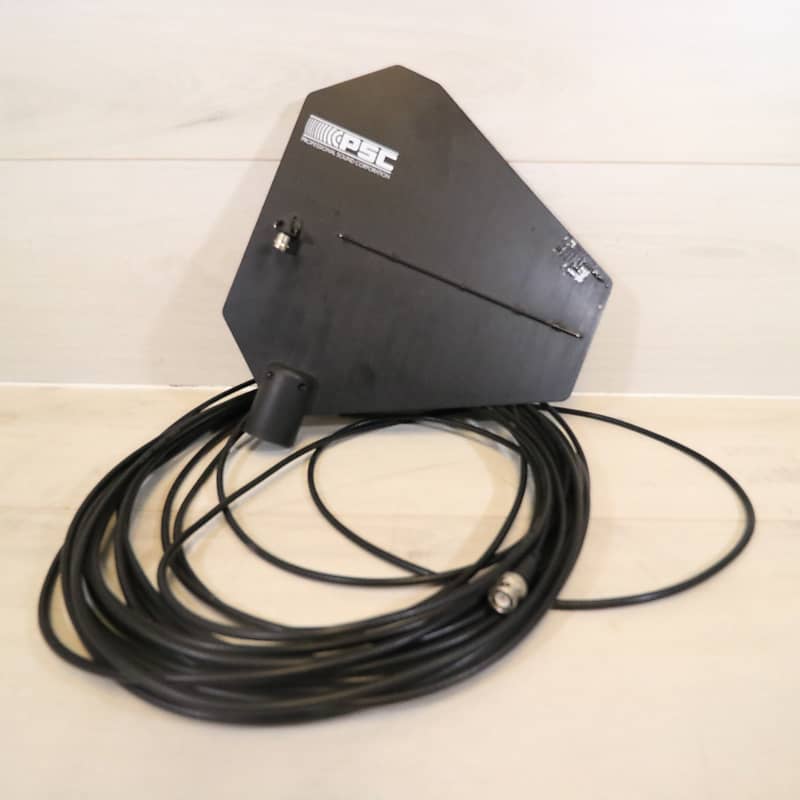 PSC UHF Log Periodic Antenna with 450 to 900 MHz Range | Reverb