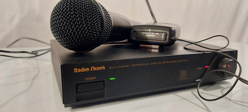 Radio Shack Multi-Channel Professional Wireless Microphone | Reverb
