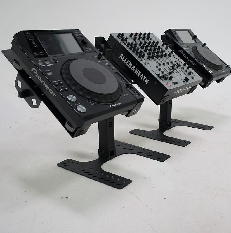 All-In-One DJ Workstation | Reverb