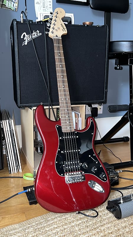 Squier Affinity Series Stratocaster | Reverb