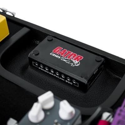 Gator GW-GIGBOXJRPWR Gig Box Jr. All-In-One Pedalboard w/ 3x | Reverb