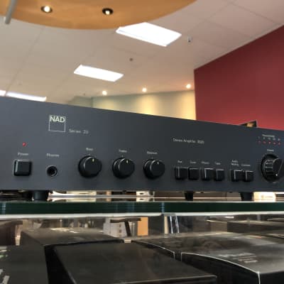 NAD 3020 Series 20 Stereo Integrated Amplifier (1980-88) | Reverb