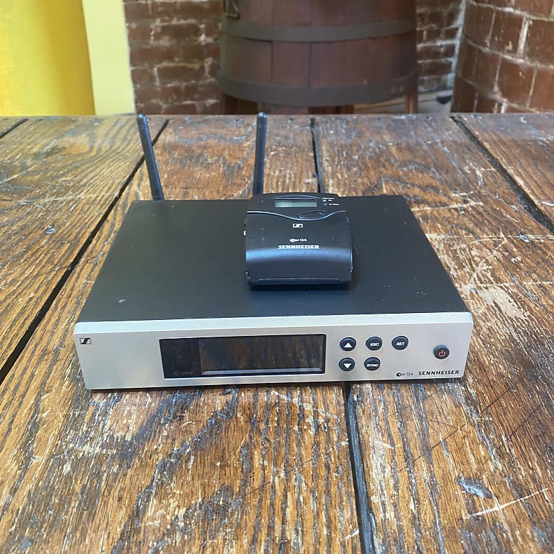 Sennheiser EM 100 G4 Wireless Receiver (G-Band: 566-608 MHz) | Reverb