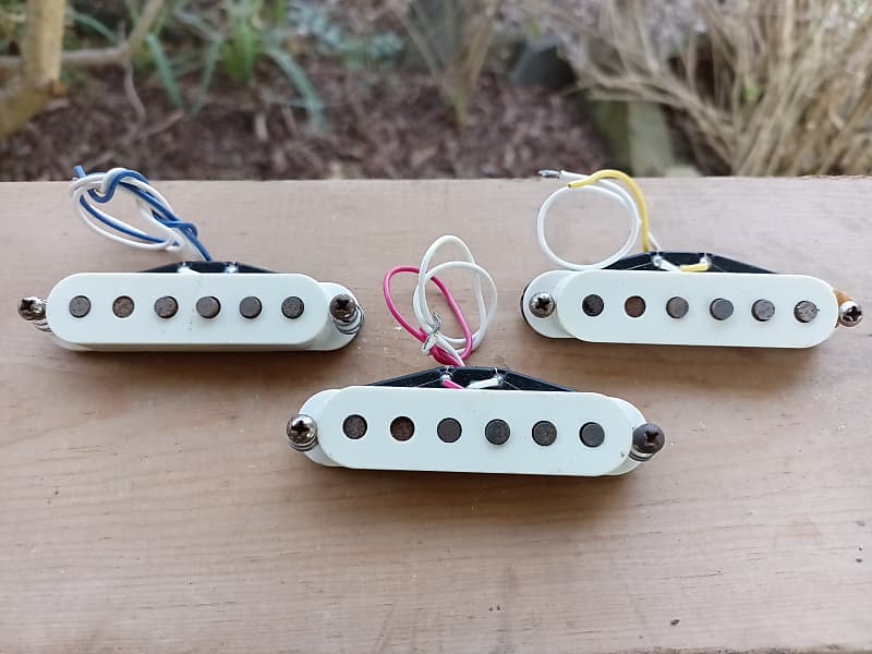 Fender Stratocaster Standard Single Coil Pickups 80s 90s | Reverb