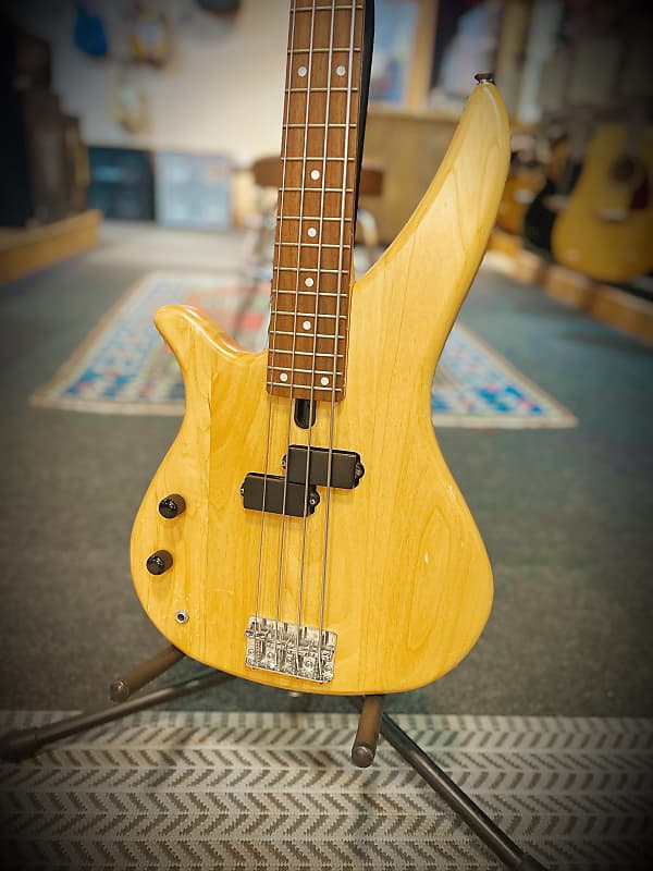 Left-Handed Yamaha RBX260L Electric Bass | Reverb UK