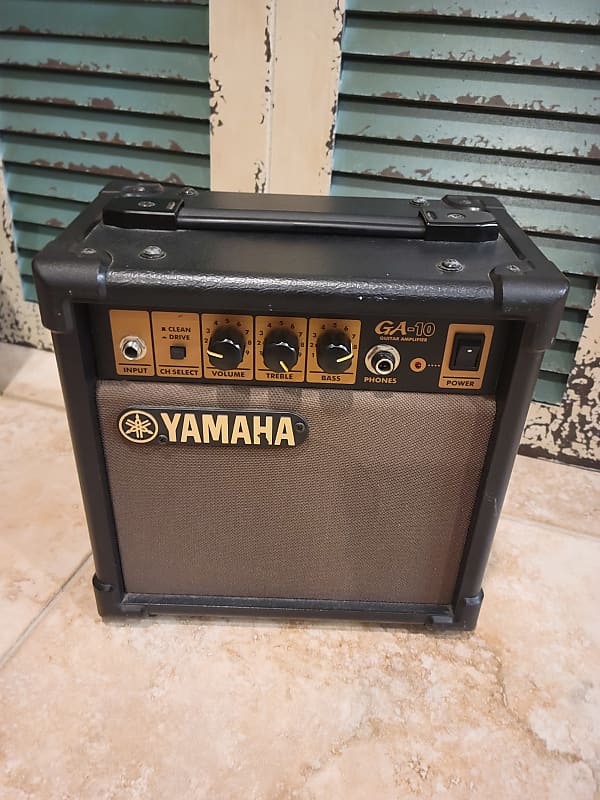 Yamaha GA-10 2 channel 10 watt guitar amplifier 2000s | Reverb