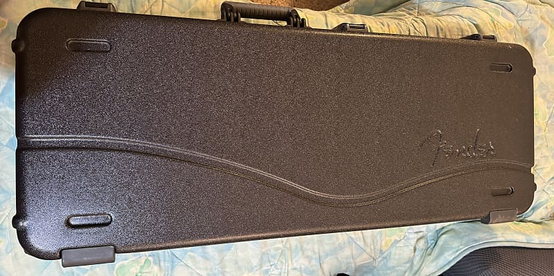Fender AMERICAN PROFESSIONAL 2010 - BLACK CASE with KEYS | Reverb