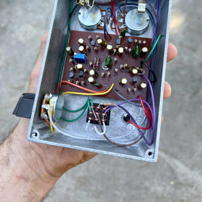 Univox Super Fuzz | Reverb