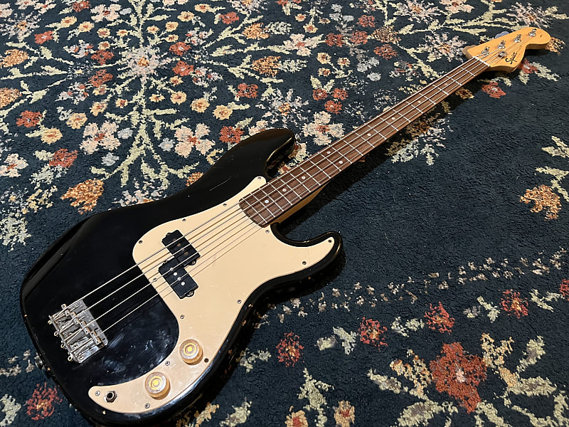 Squier P-Bass - Black | Reverb Canada