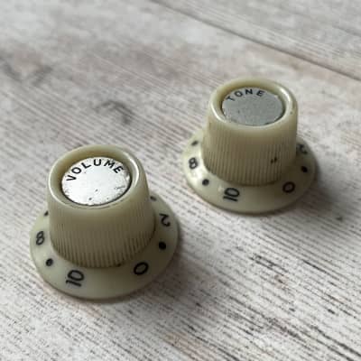 Late 1960’s Vintage Japanese Kawai/Teisco/Audition Knobs | Reverb UK