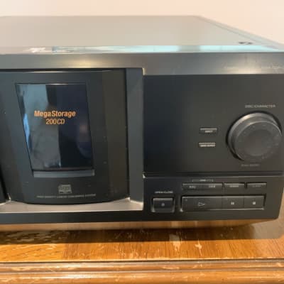 Sony CDP-CX235 CD Player 200 Multi Disc Changer Mega Storage | Reverb
