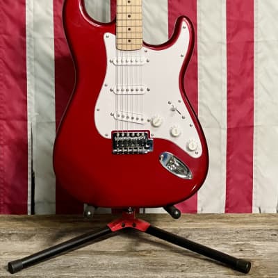Squier FSR Affinity Stratocaster - Candy Apple Red | Reverb