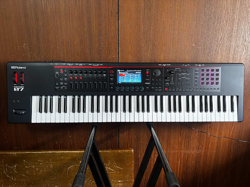 Roland FANTOM-07 76-Key Workstation Keyboard w/ gig bag | Reverb