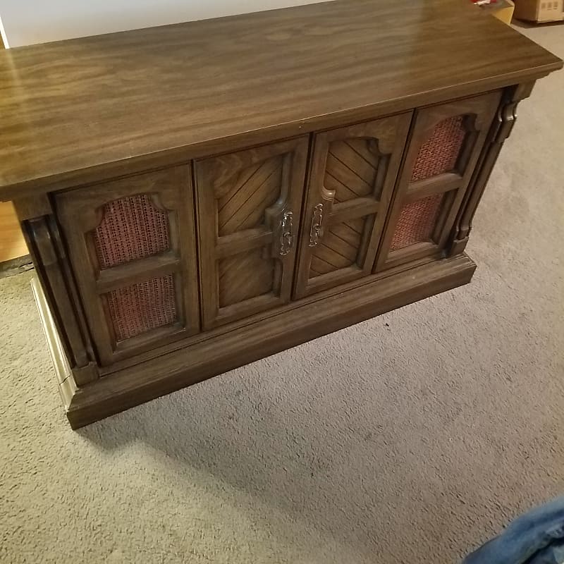 Magnavox Vintage Stereo console 1970's Brown | Reverb