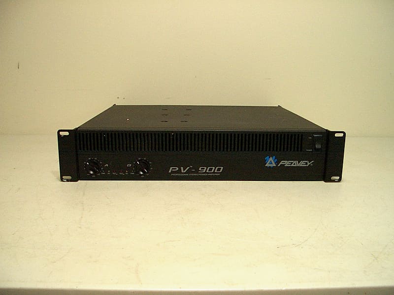 Peavey PV-900 300 Watt Per Side Power Amplifier | Reverb
