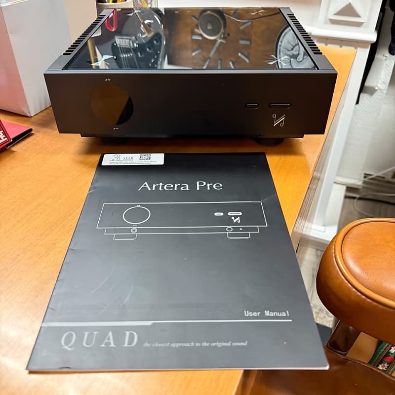 Quad Vorverstärker Artera Pre schwarz Vorverstärker TOP | Reverb