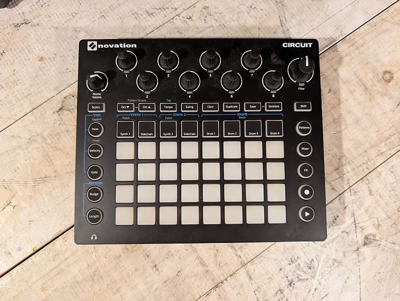 Novation Circuit Groove Box Sampler | Reverb