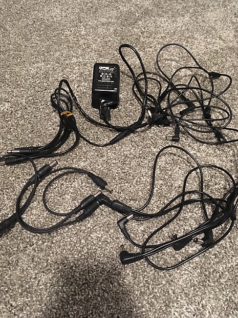 Daisy Chain Pedal Power (26 Pedals!!) | Reverb