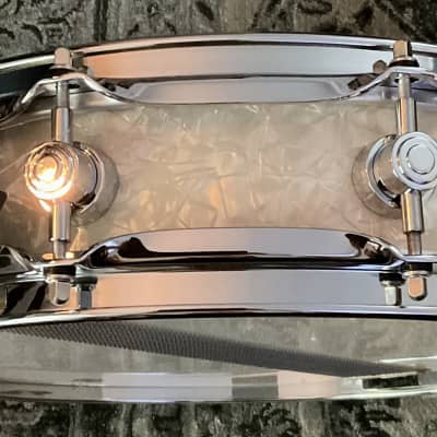 DW Collector’s Series Maple Pi Snare 3.14x14” Vintage Marine | Reverb