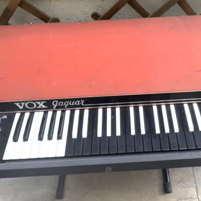 ELKA PANTHER PANTHER COMBO ORGAN Fire Red | Reverb