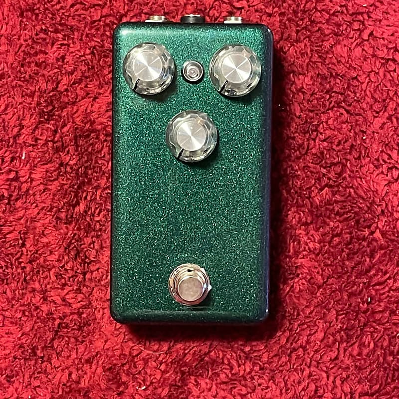 HYPER ion Lazer Fuzz (Devi Ever Hyperion) Chameleon | Reverb