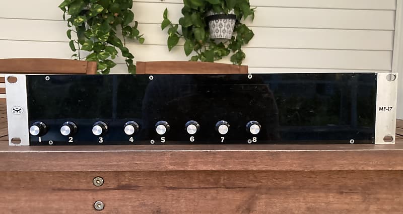 Rack of 8 API/ Melcor AML 27 Late 1960s preamps from | Reverb Canada