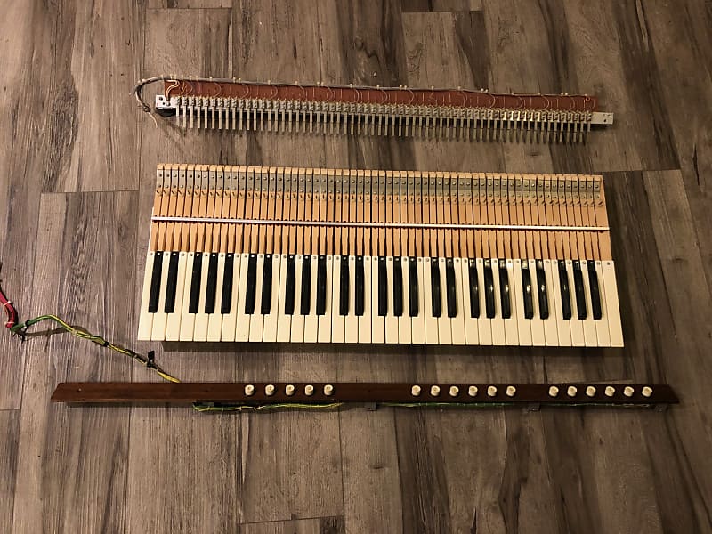 (1) Vintage Allen Organ Keys 61 Note 5 Octave Set + Contacts! | Reverb
