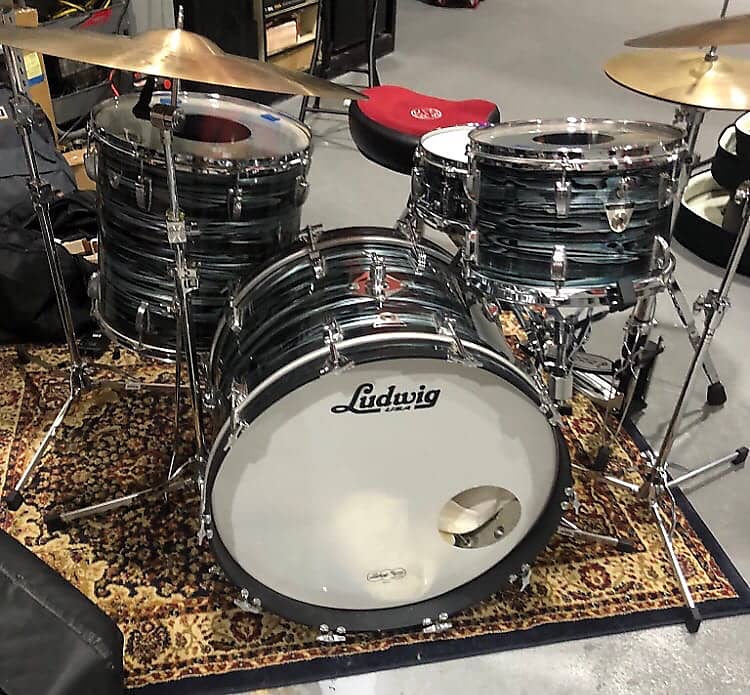 Ludwig Standard Blue Strata | Reverb