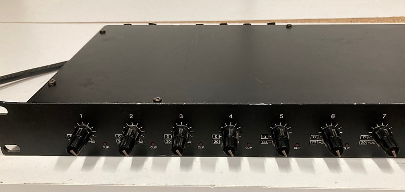 Yamaha MLA7 8 Ch Line/Mic Preamp | Reverb