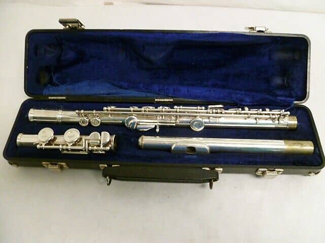 Armstrong 104 Flute. USA. Silver-Plate Flute in good | Reverb