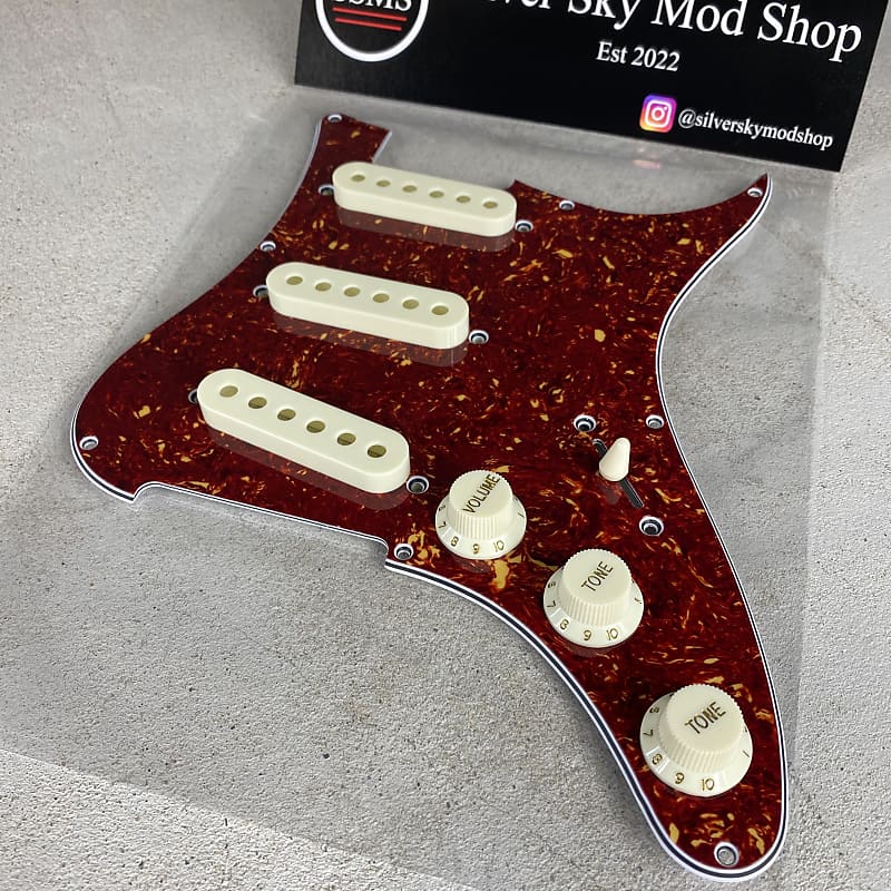 Silver Sky Se pickguard Red tortoise & parchment pickup | Reverb