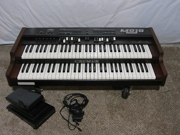 Crumar Mojo Organ, expression pedal and hard shell case | Reverb
