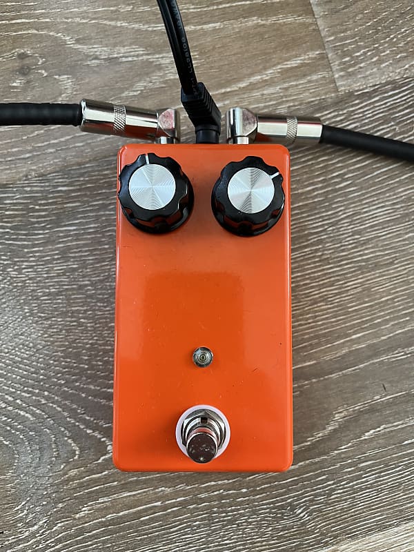 Barks Distortion Fuzz, Bellows Clone | Reverb