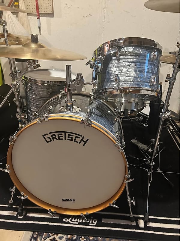 Used Gretsch Broadkaster 3pc Drum Kit - Sky Blue Pearl | Reverb