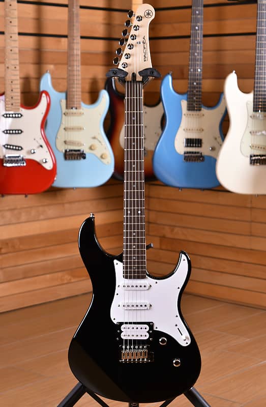 Yamaha Pacifica 112V Black with Remote Lesson | Reverb