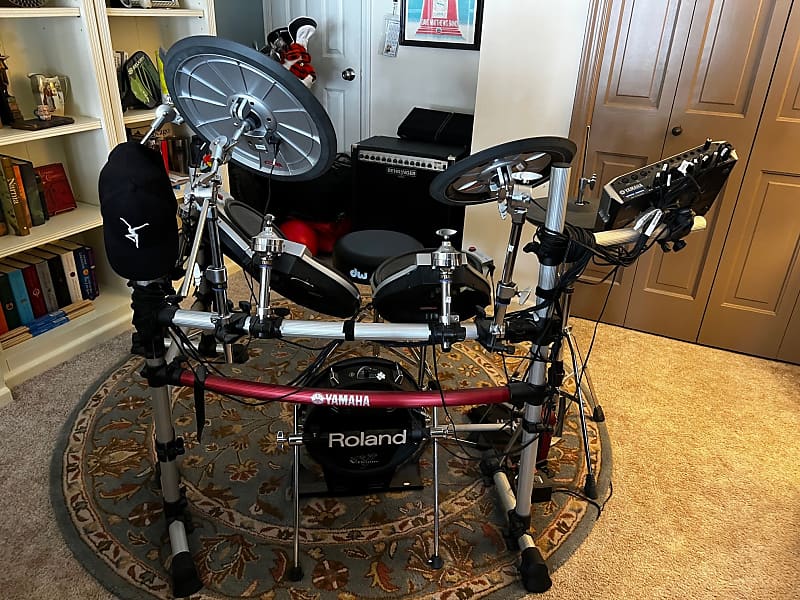 Yamaha DTXtreme IIs Electronic Drum Kit with Behringer KX1200 | Reverb