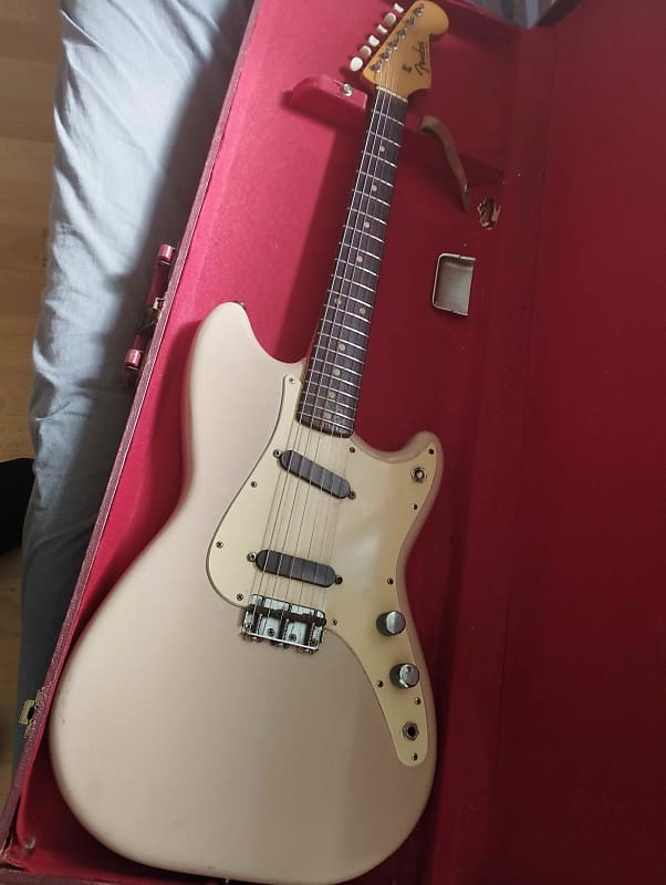 Fender Duo-Sonic with Rosewood Fretboard 1959 - 1961 - | Reverb Poland