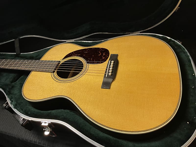 NEW Martin 00028 Standard 2022 - Natural *Authorized Dealer | Reverb