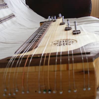 Traditional Hungarian zither, stingy pigeonhole | Reverb Deutschland