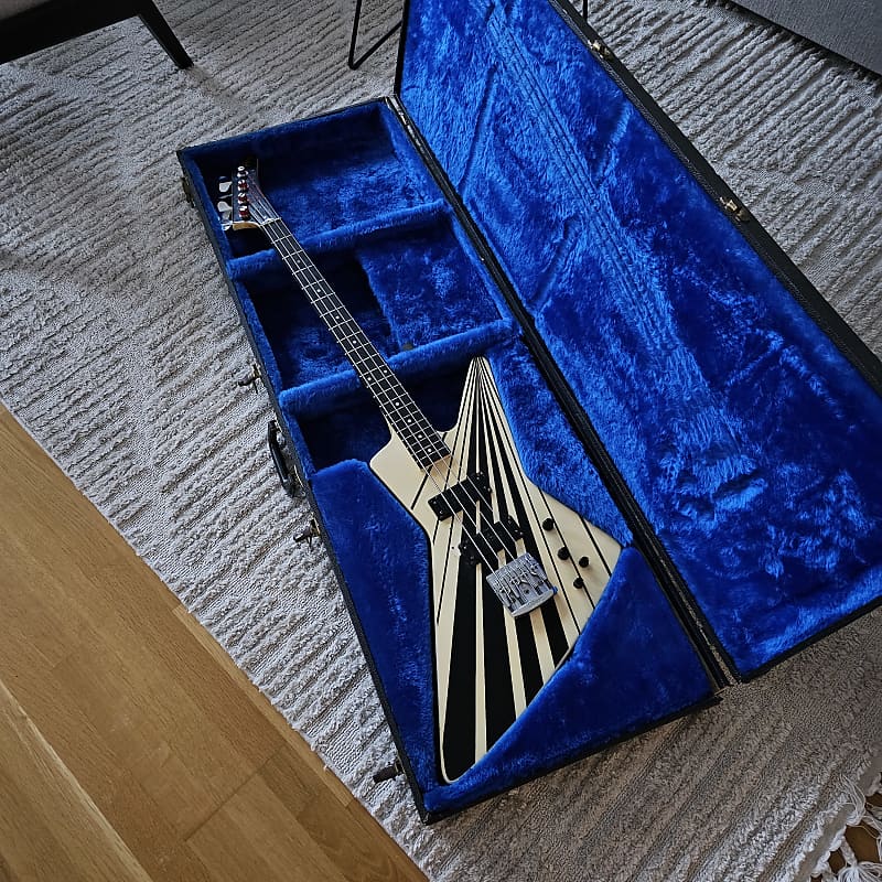 Gibson Explorer Bass "Designer Series" 1985 with Original | Reverb UK