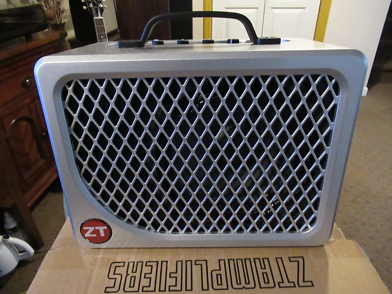 ZT Lunchbox Reverb Guitar Combo Amp Like New. | Reverb