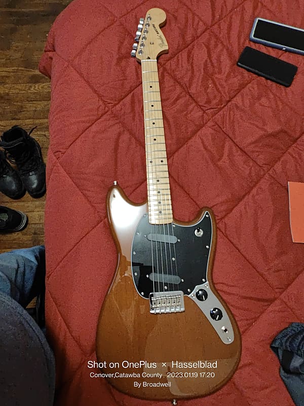 Fender Offset Series Mustang | Reverb