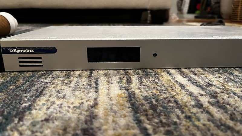 Symetrix Prism 12 x 12 | Reverb