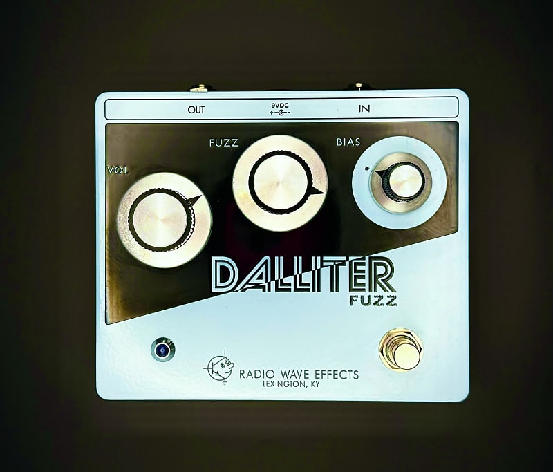 Radio Wave Effects Dalliter Fuzz Pedal - Blue face | Reverb