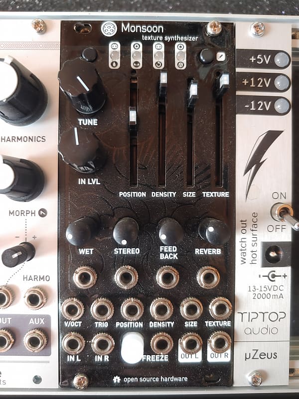 Momo Modular Monsoon (uBurst+) Mutable Instruments Clouds- | Reverb