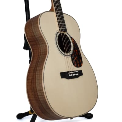 Larrivee OM-40 Walnut Special Edition | Reverb UK