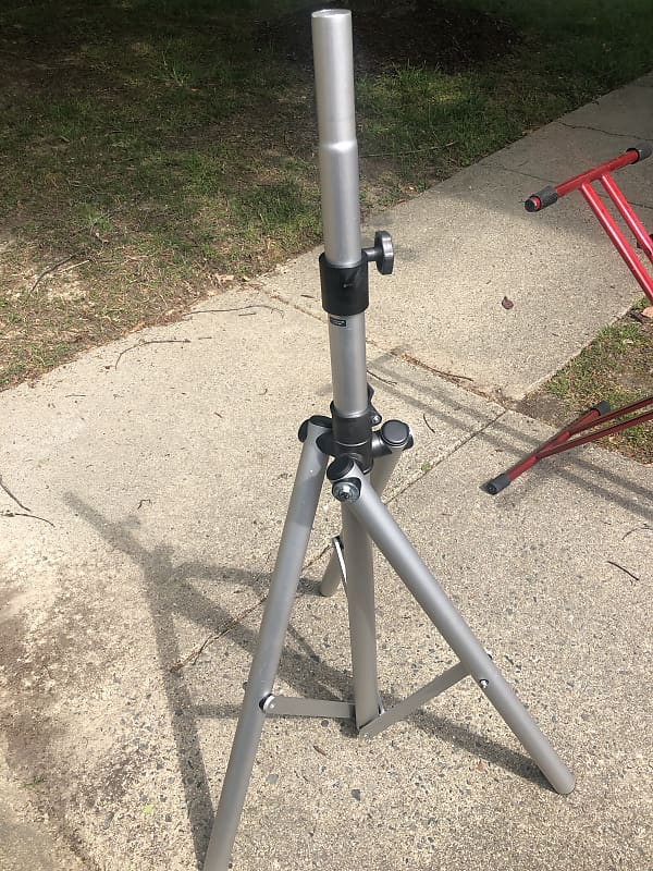 One Ultimate Support Heavy Duty Speaker Stand w/ Carrying Bag | Reverb