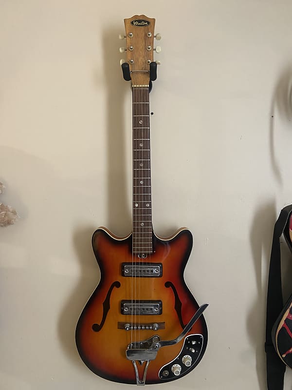 Winston Semi hollowbody Late 60s - Sunburst | Reverb Canada