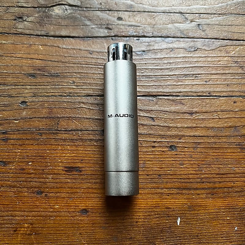 M-Audio Microphone Pad with Phase Inverter (4 of 4) | Reverb