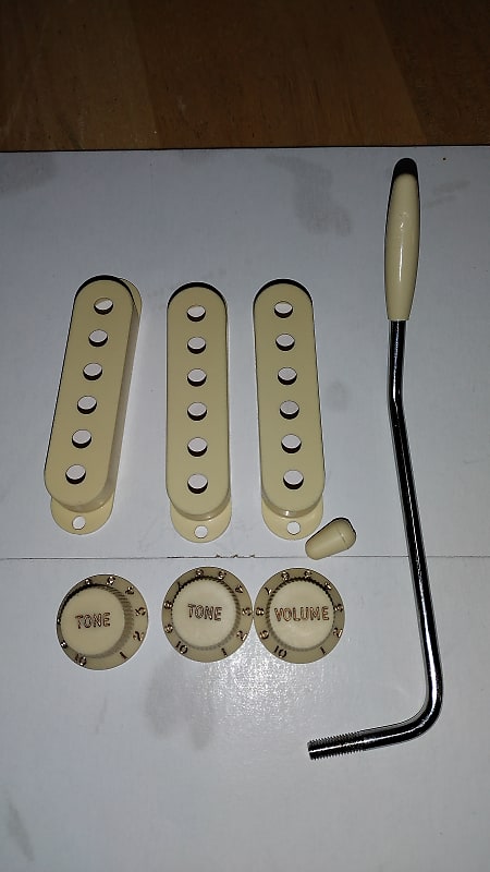 Fender Road Worn Stratocaster Accessory Kit - Aged White | Reverb